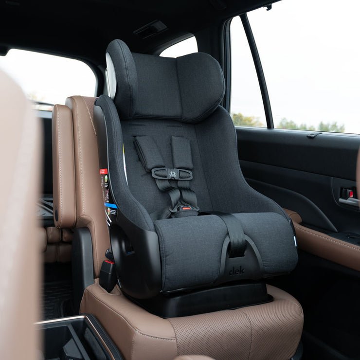 Clek Fllo Compact Convertible Car Seat for Infants and Toddlers ...